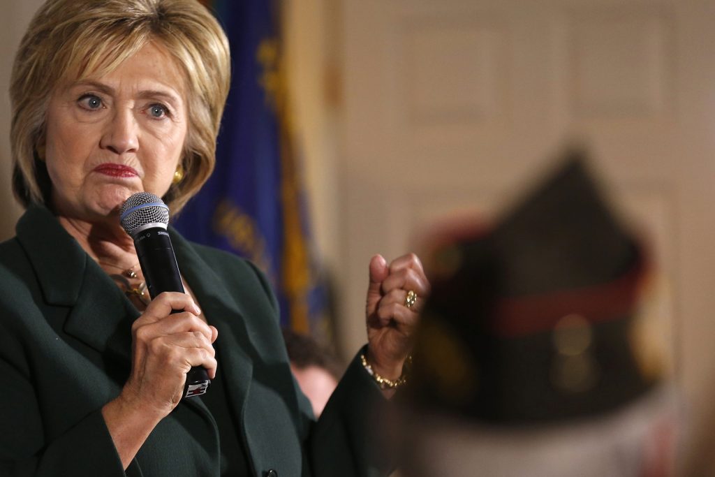 Here's how NBC tweeted the Clinton 'strangle' story