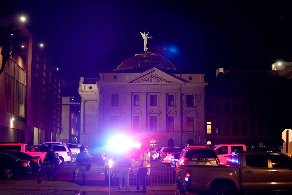 Rioting over Roe threatened Arizona Senate, caused 'criminal damage ...