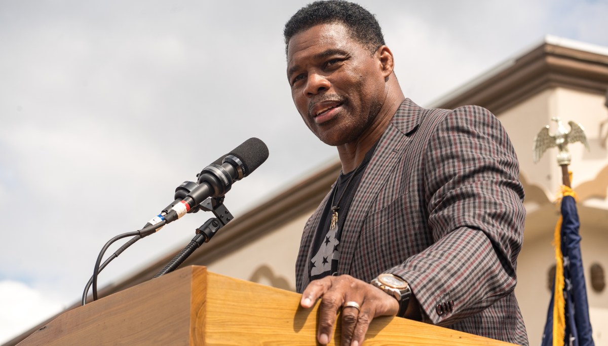 Woman who claims Hershel Walker pressured her into having abortion ...