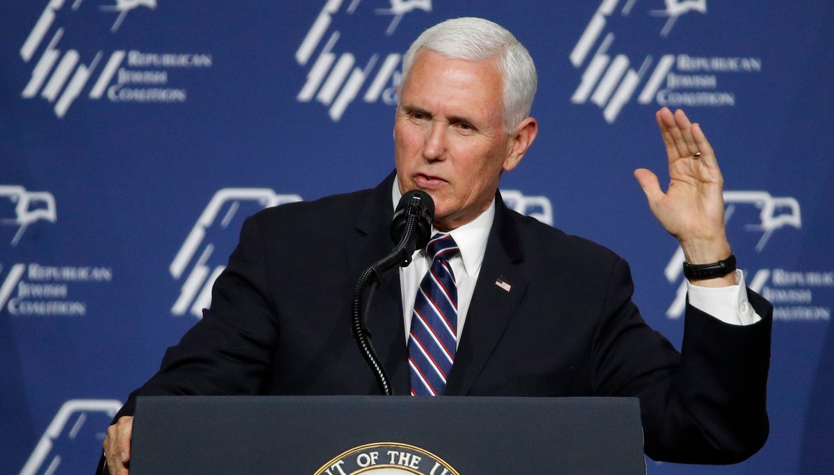 Pence pitches traditional GOP values and post-Trump future at RNC donor ...