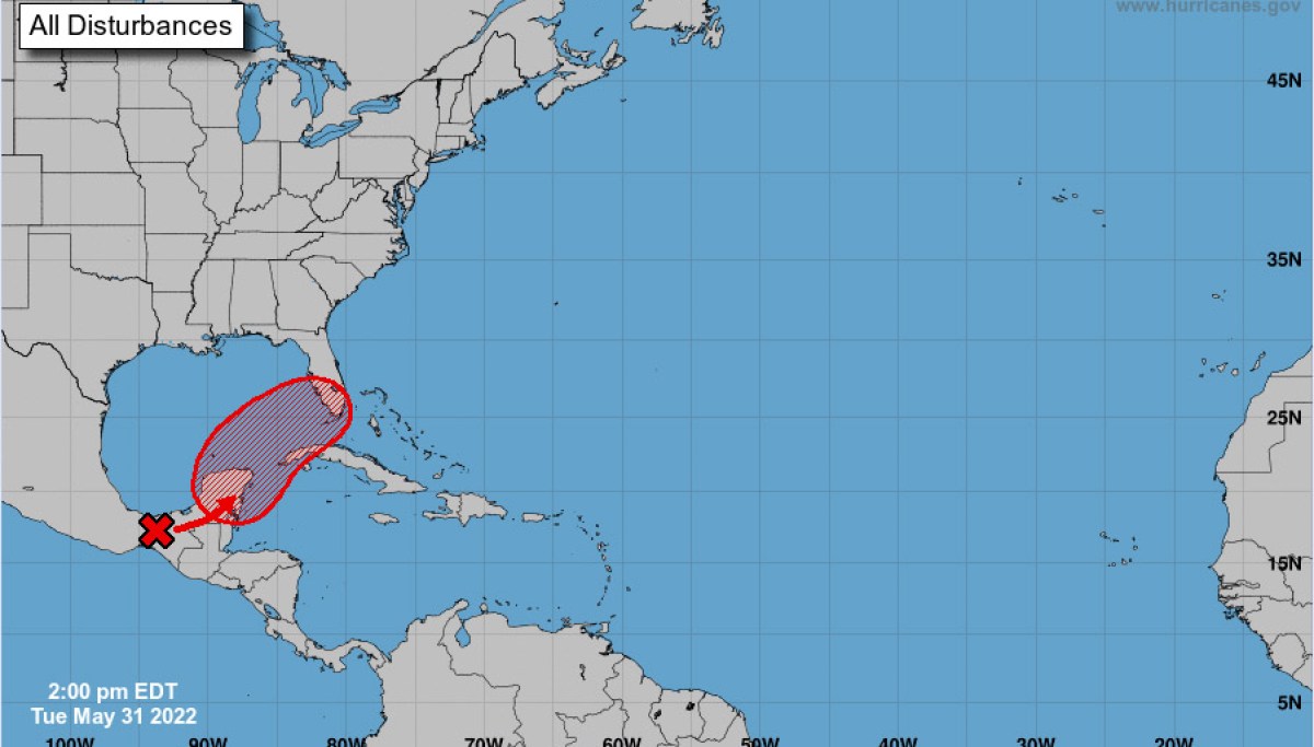Ghost of Hurricane Agatha creeps toward Florida