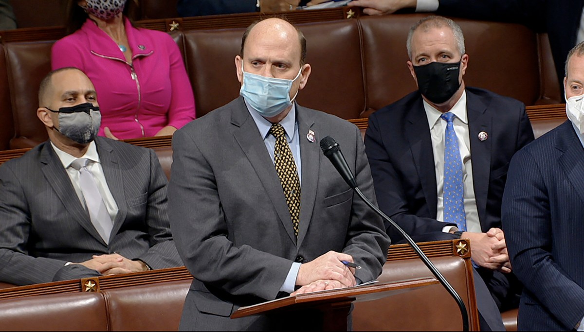 Lobbyist accuses New York representative of inappropriate touching