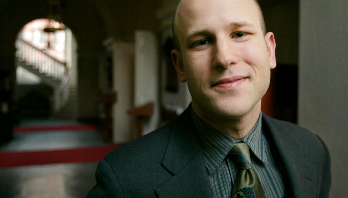New chief chaplain at Harvard is an atheist