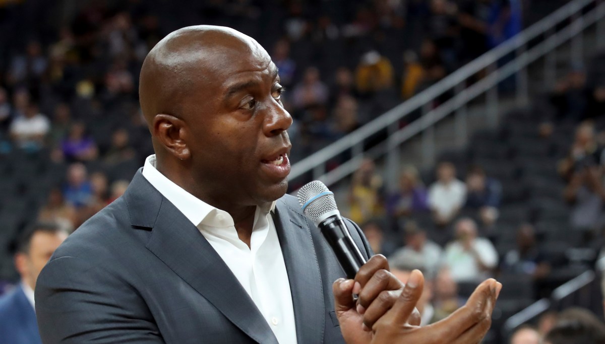SEE IT: Magic Johnson talks ‘discipline’ and ‘being excellent’ with ...