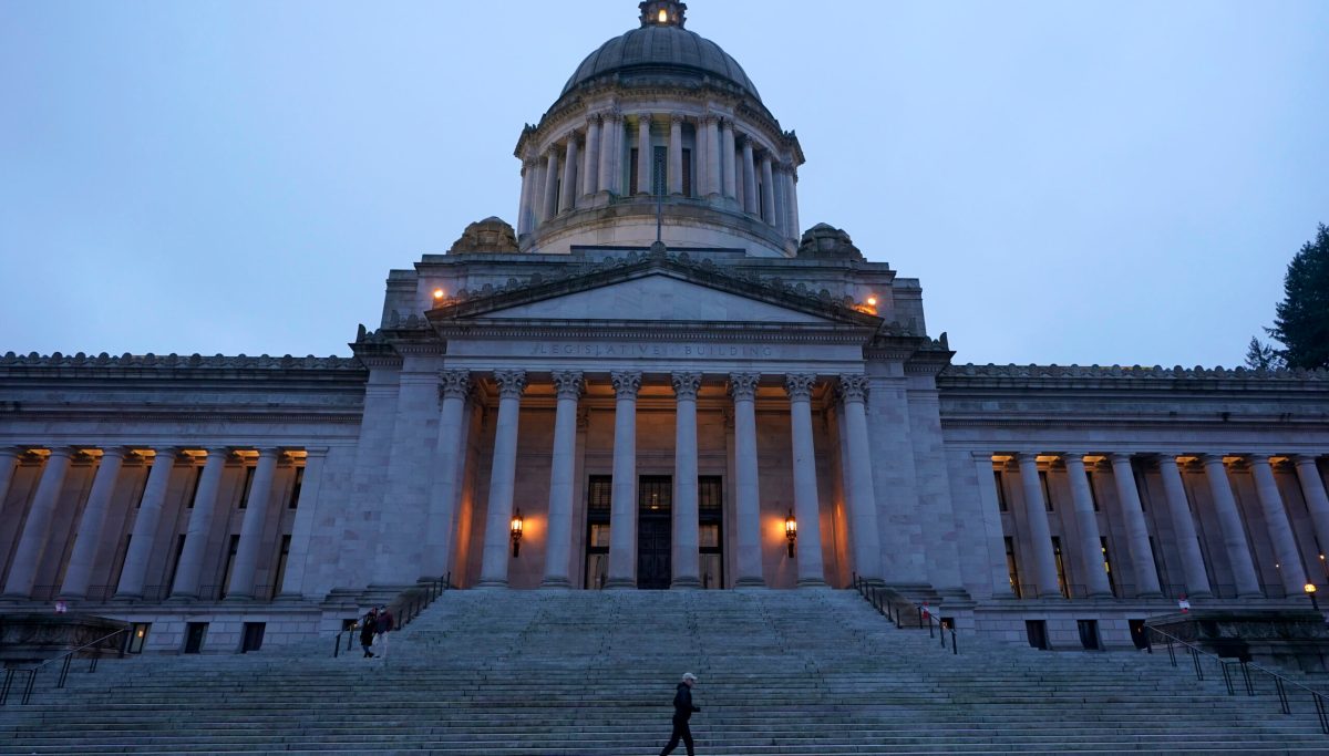 Washington Republican chairman steps down ahead of major elections
