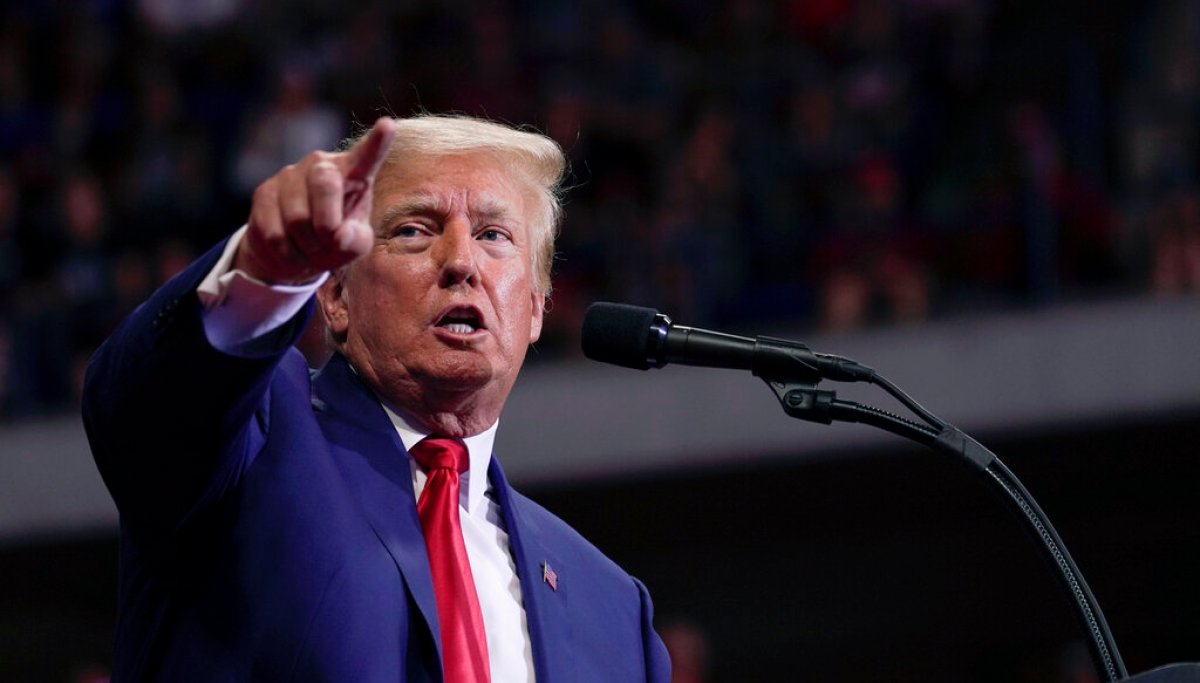 Trump drops harsh Labor Day Truths