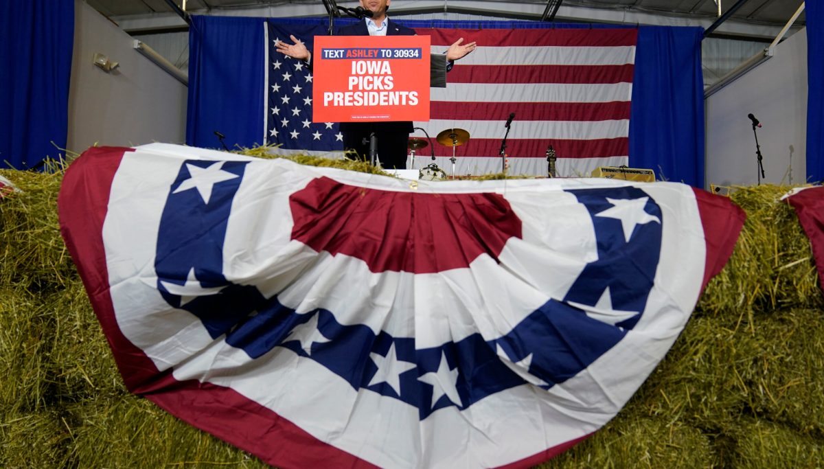 Trump and DeSantis battle expectations at the Iowa State Fair