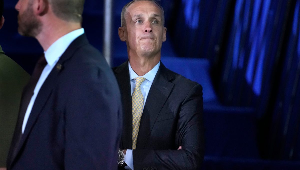 GOP donor asks for $100,000 to be returned after candidate hires former ...
