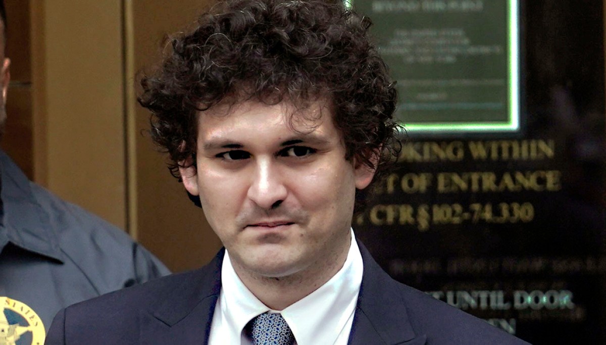 Sam Bankman-Fried rebuked by judge for rambling during testimony