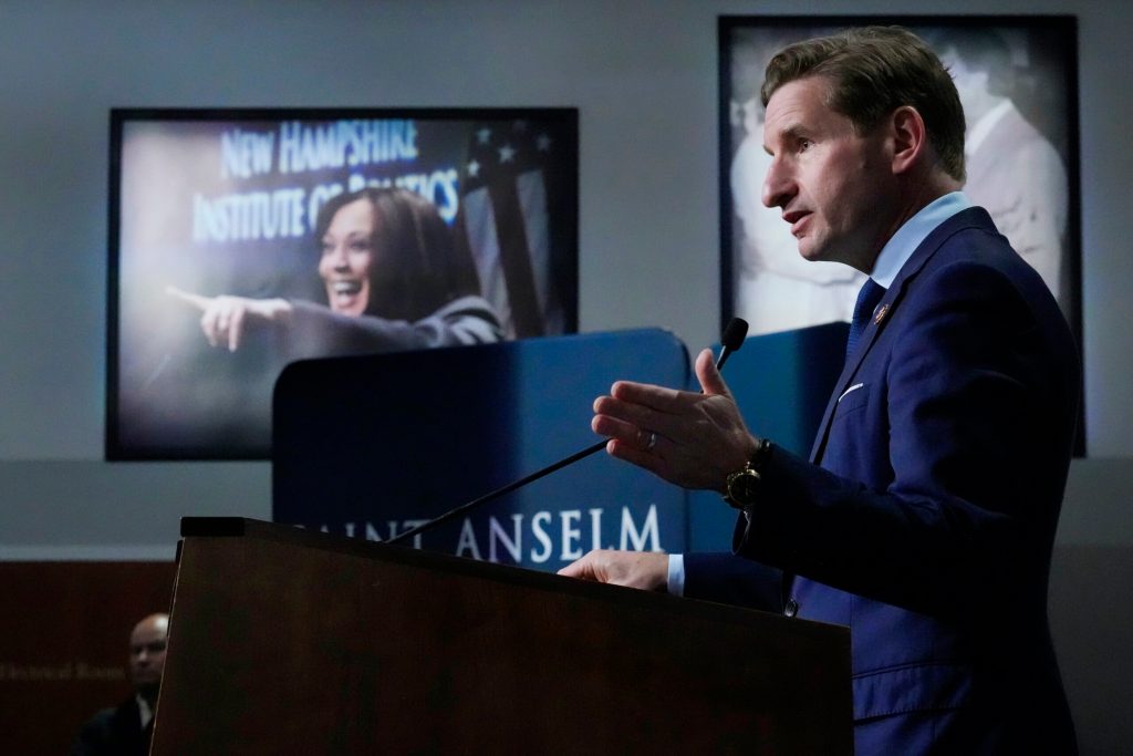 Phillips apologizes for amplifying criticism of Harris: 'I own that'