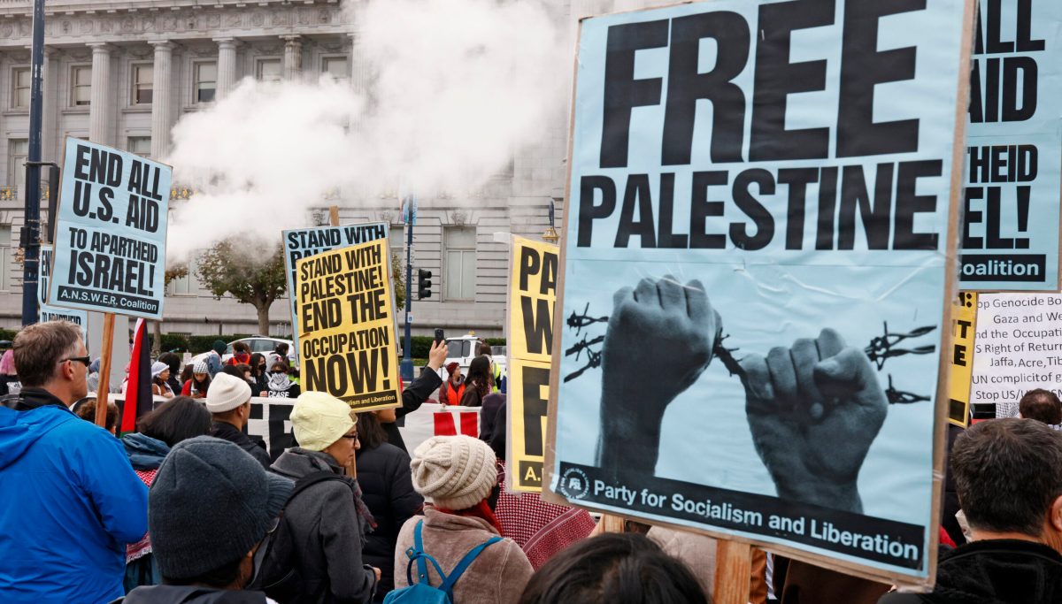 California cancels Christmas tree lighting ceremony after pro ...
