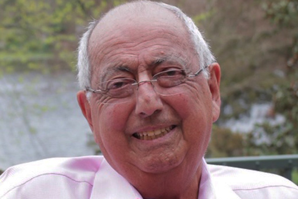 Father of HHS’s Alex Azar dies