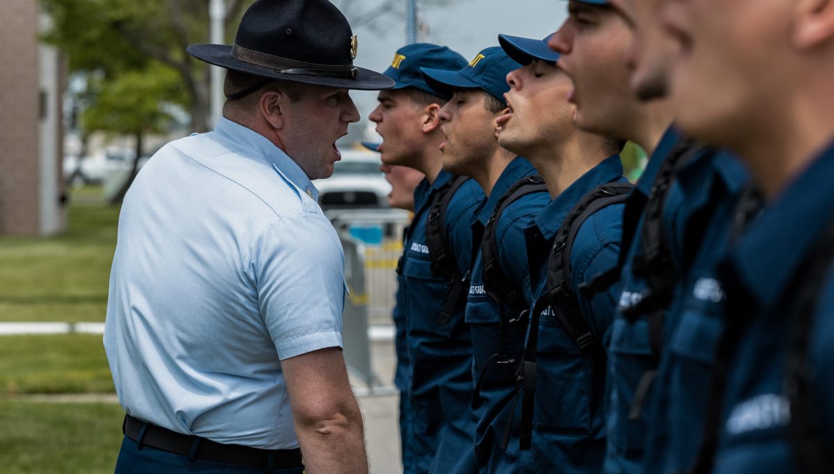 Coast Guard faces toughest recruiting challenge: Photos of the Week