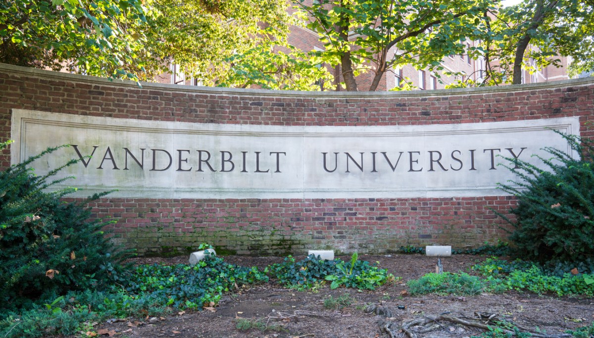 Vanderbilt apologizes for using ChatGPT to draft Michigan State ...