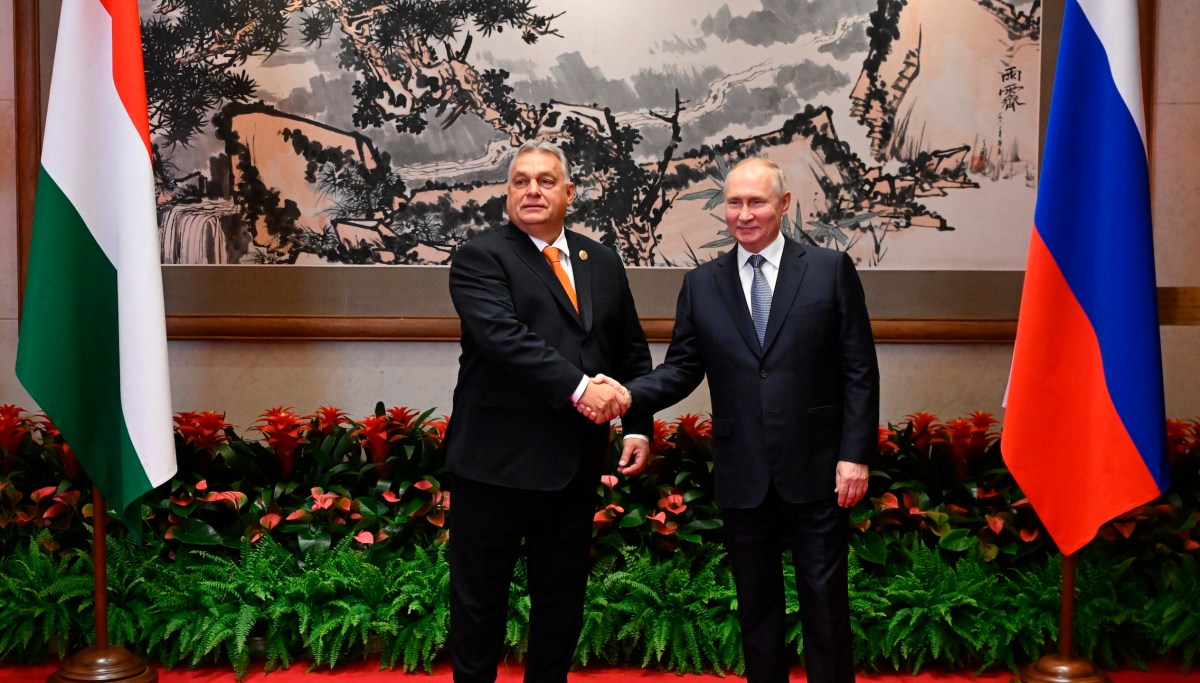 Putin meets Viktor Orban in China ahead of Xi visit as Hungary deepens ...