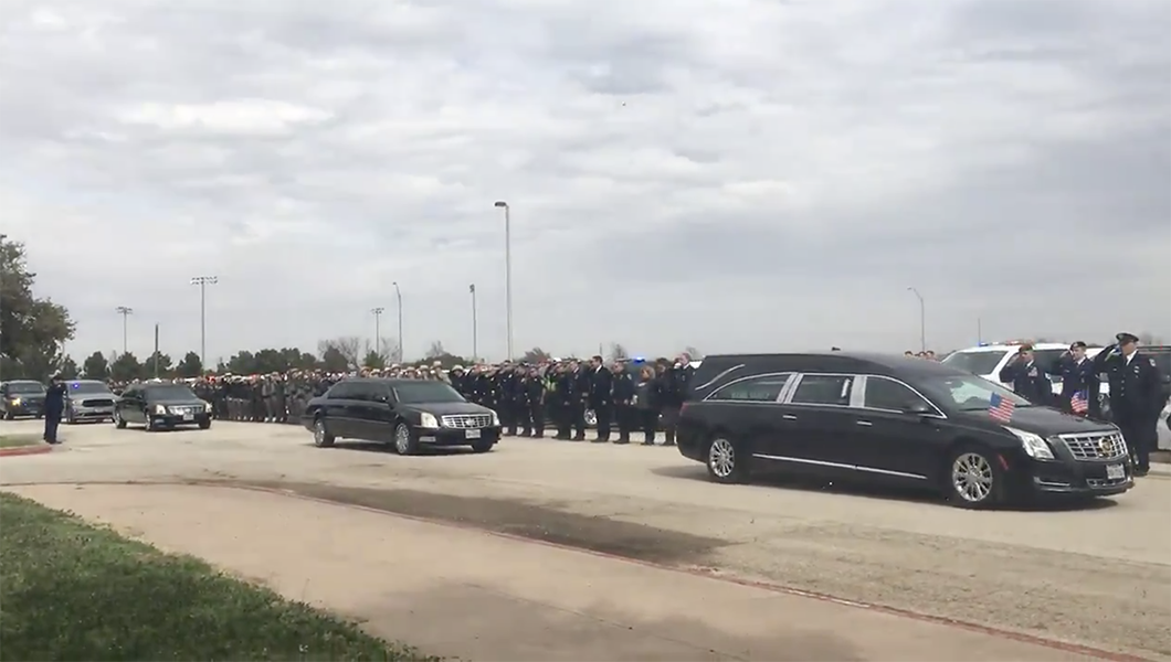 Funeral procession for late Border Patrol agent Donna Doss stretches ...