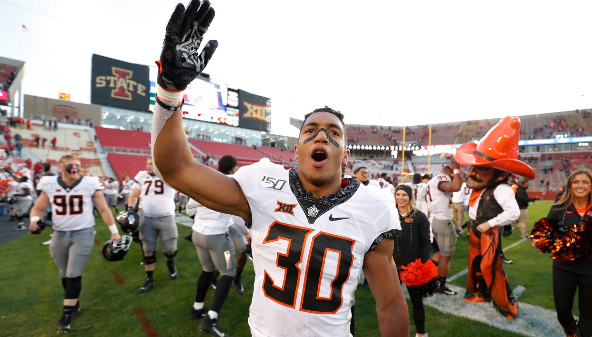 Oklahoma State football fans will be required to wear masks at games