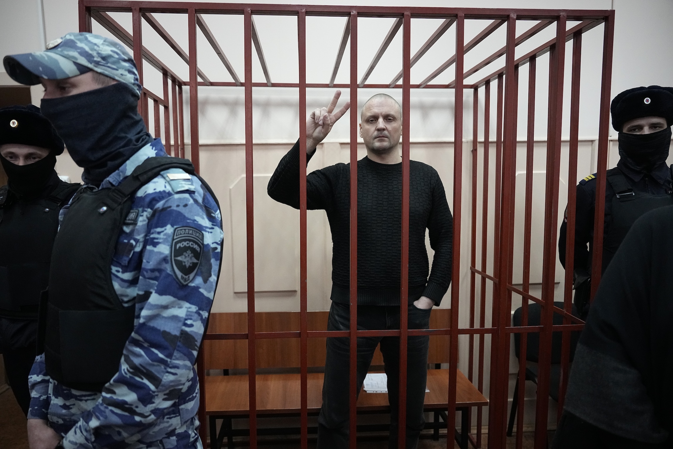 Russian assassin turned politician says Putin expatriate critics will ...
