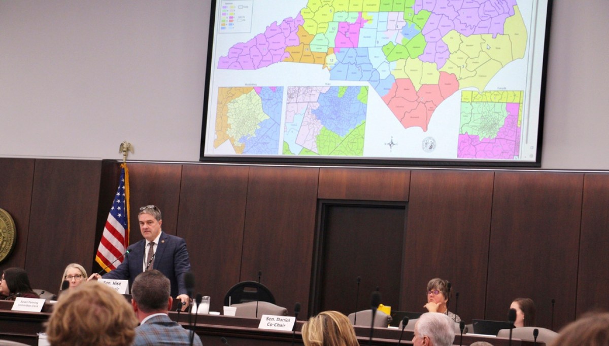 Federal judge redraws legislative map in central Washington