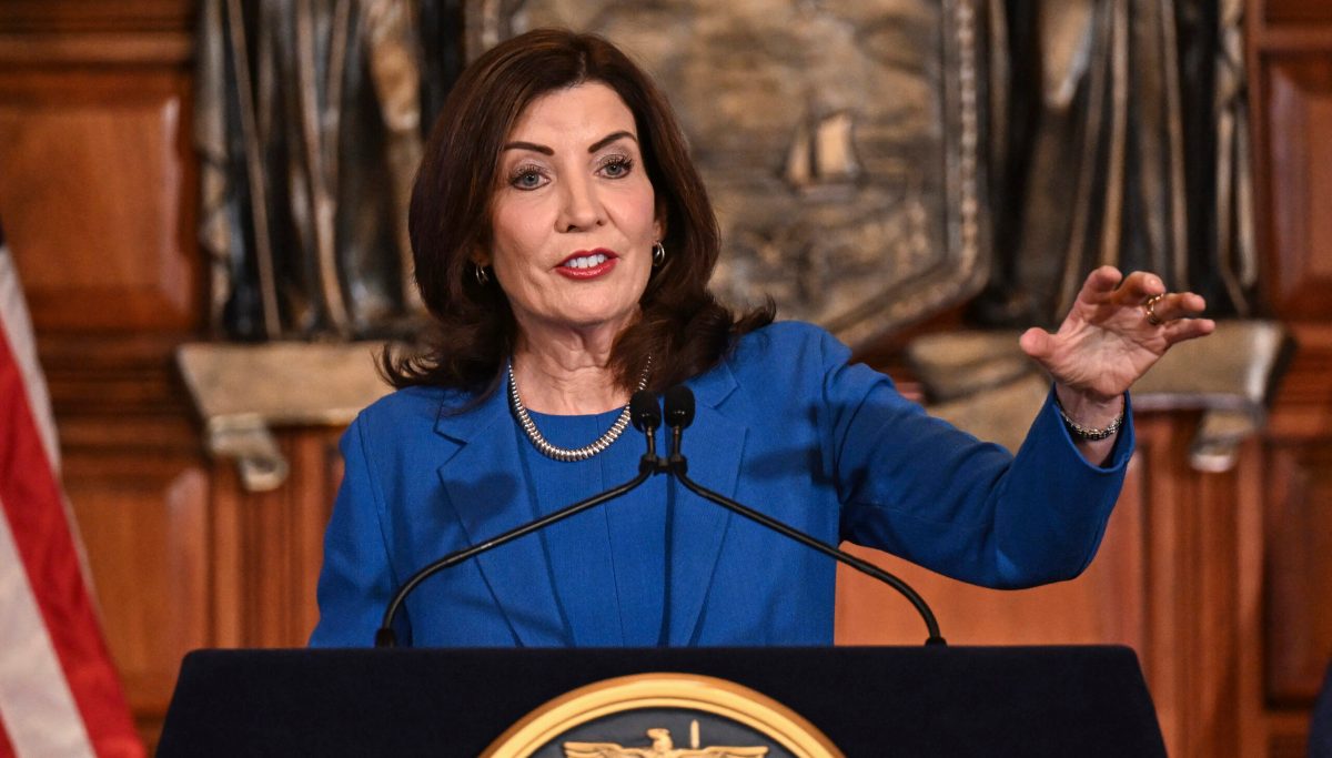 Kathy Hochul denies reports she was asked to leave officer's wake