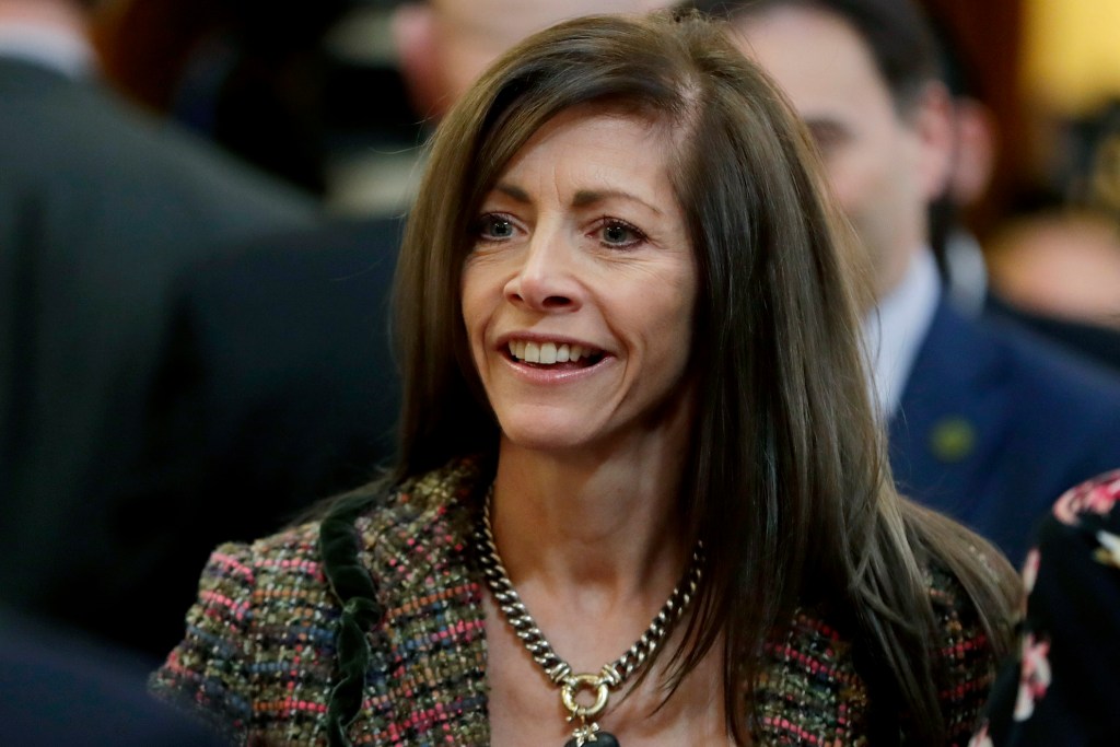 Tammy Murphy puts NRA in her crosshairs as she fights to claim top spot ...