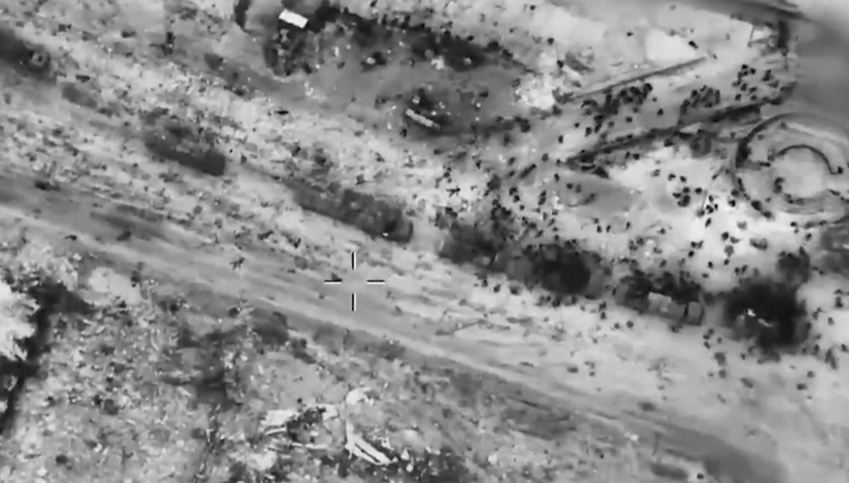 US conducts second humanitarian airdrop into Gaza and considers ...