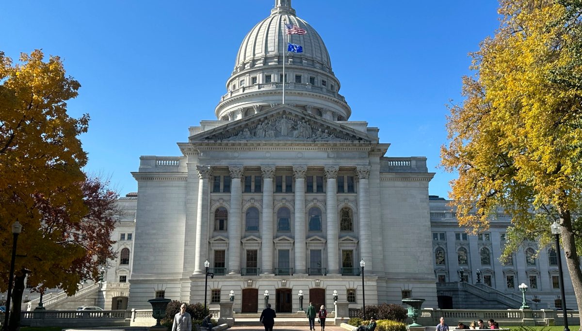 Wisconsin state senators collect full-time salaries after heading home ...