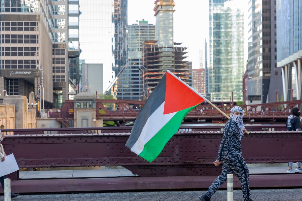 Pro-Palestinian leaders in Chicago decline to meet with White House ...