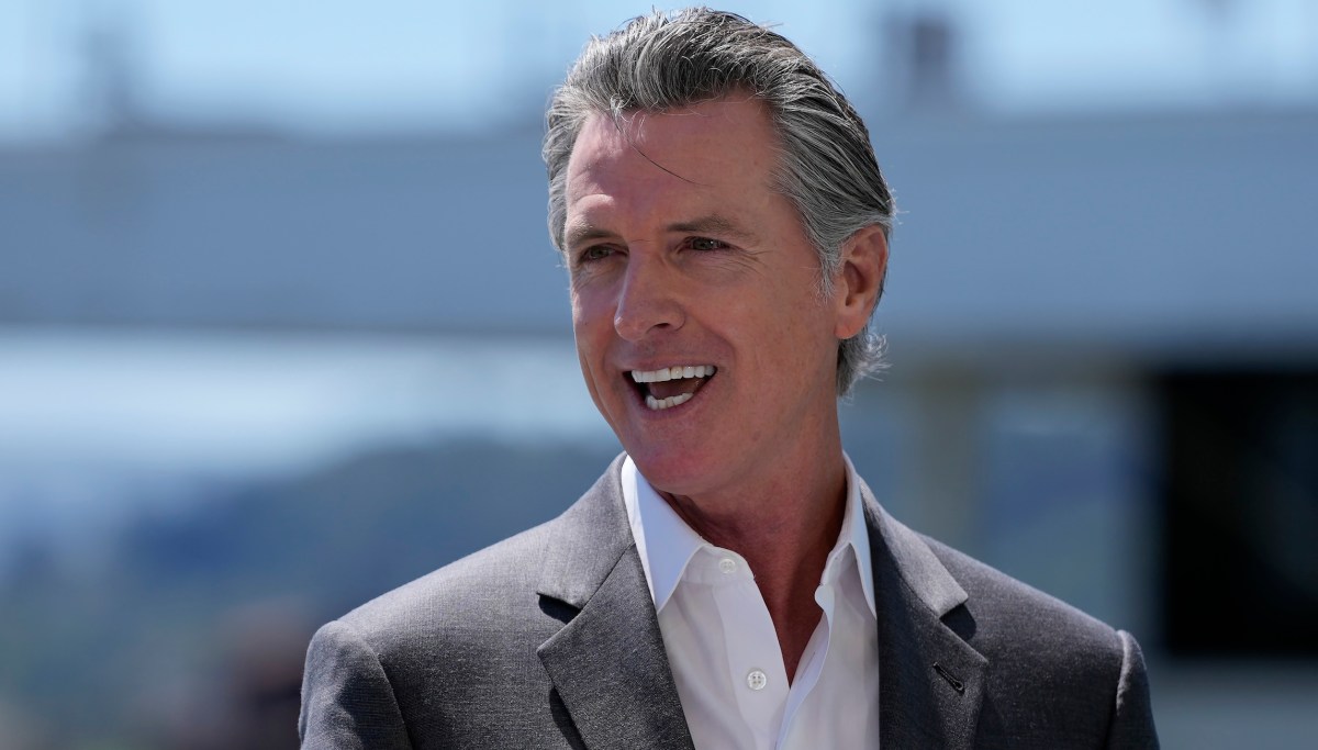 California seeks to delay $25 health-care minimum wage to ward off ...