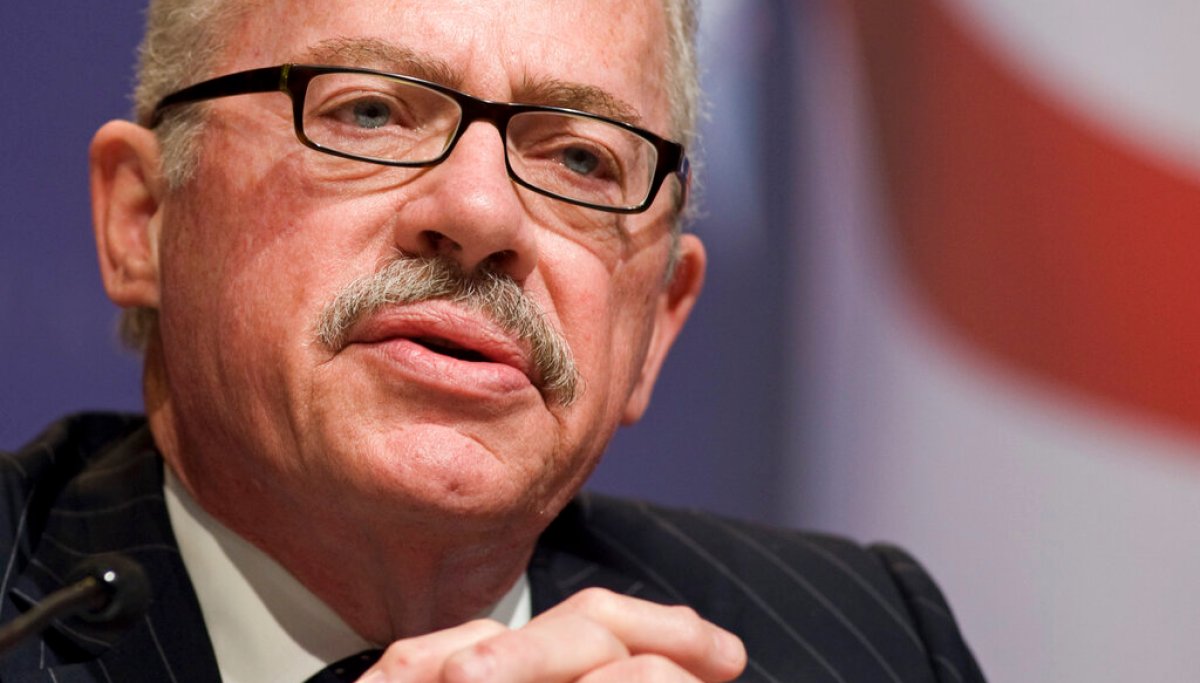 Bob Barr elected to lead NRA