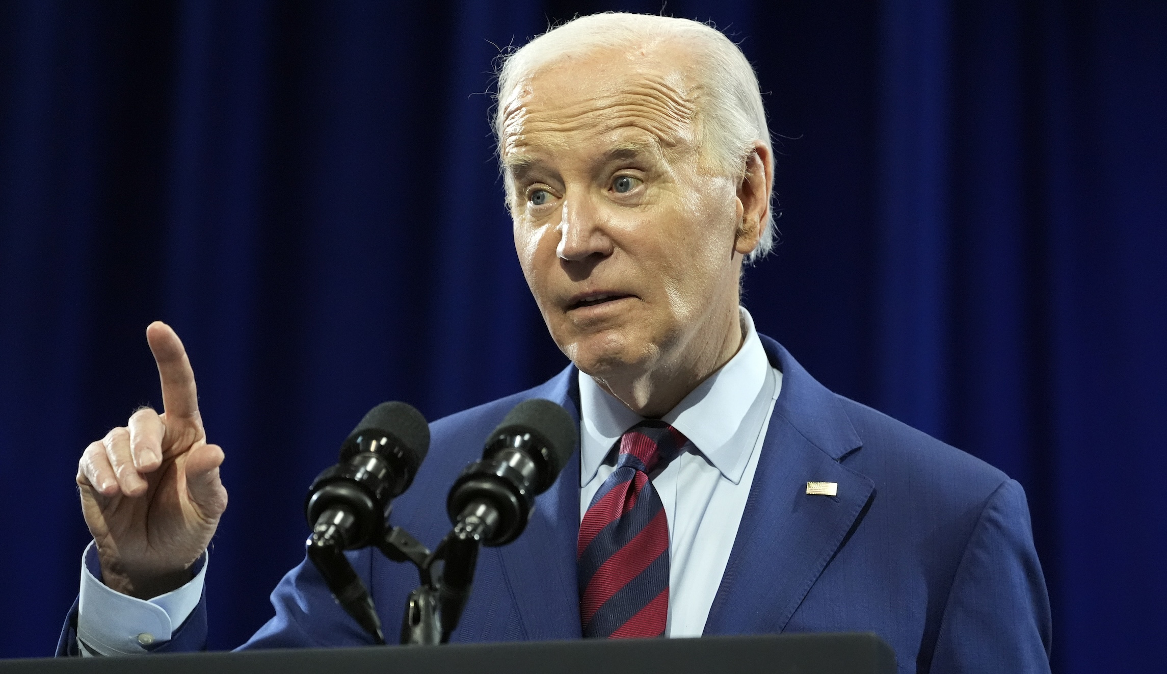 Biden takes the stage to deliver antisemitism remarks - Washington Examiner