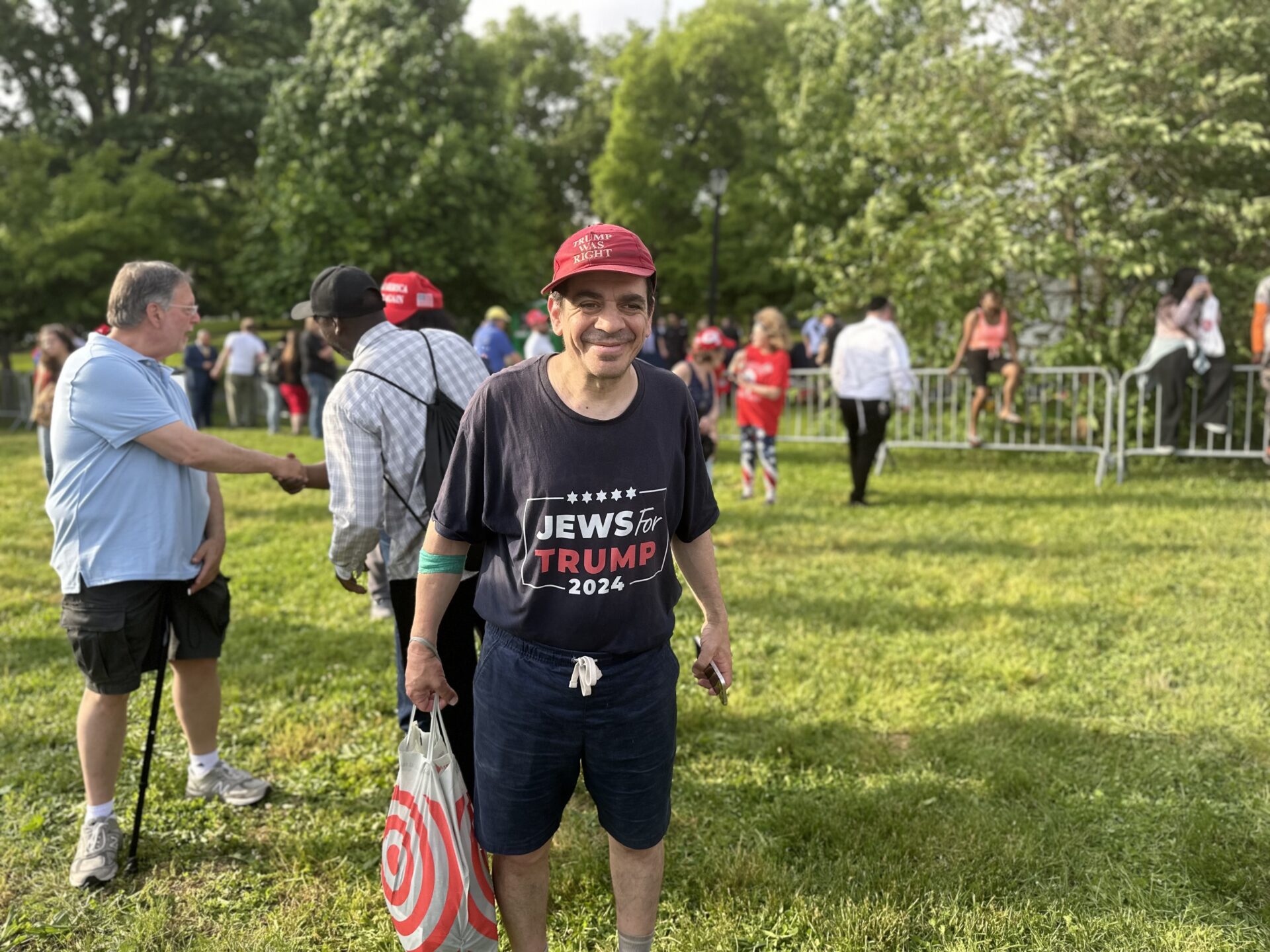 Diverse Bronx rally crowd hopeful Trump can win New York - Washington ...