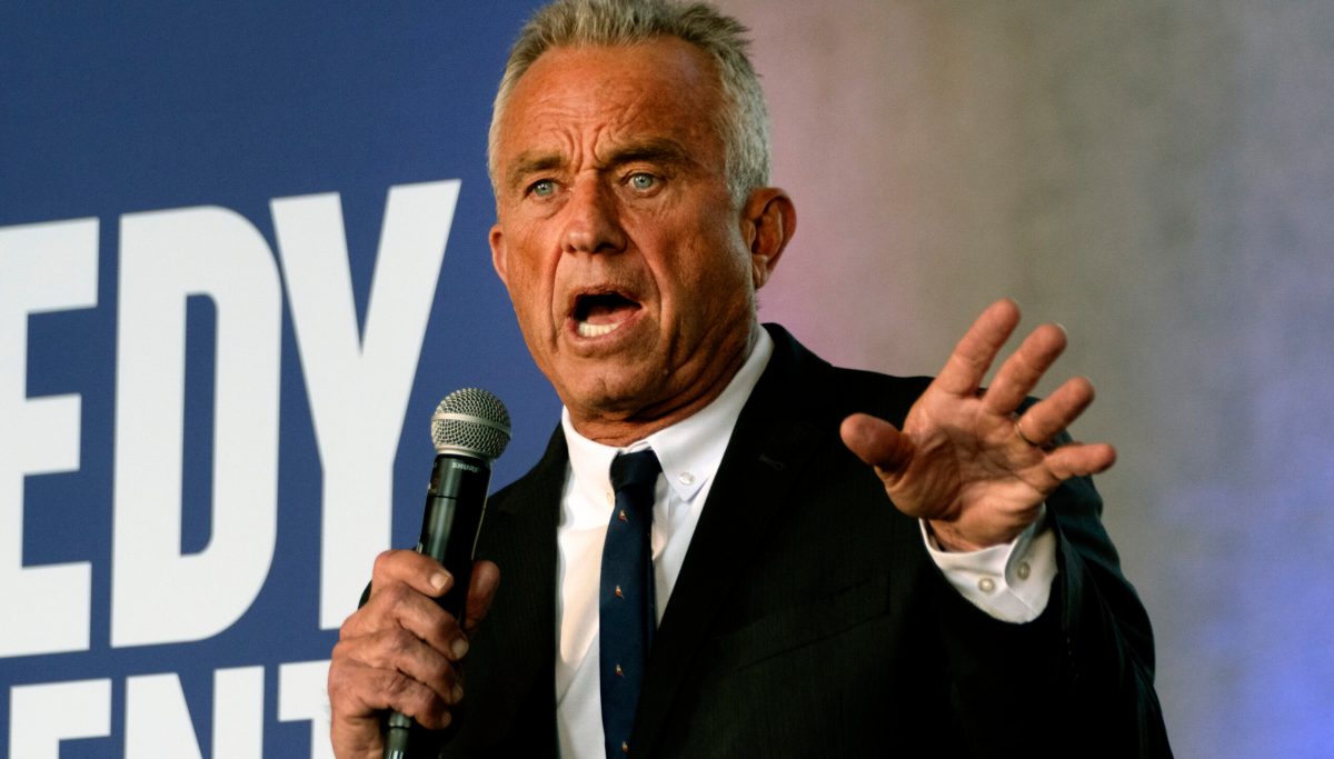 RFK Jr. takes border closing pitch to sheriffs' convention