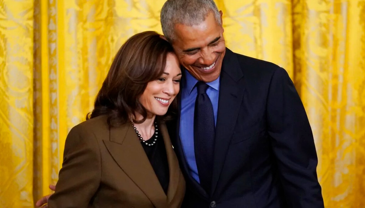 Barack and Michelle Obama endorse Harris's presidential campaign