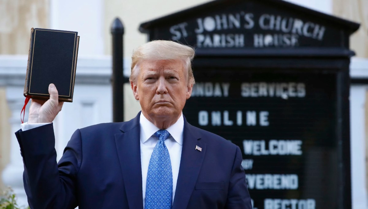 Secret Service caught off guard by Trump’s 2020 walk to St. John’s Church