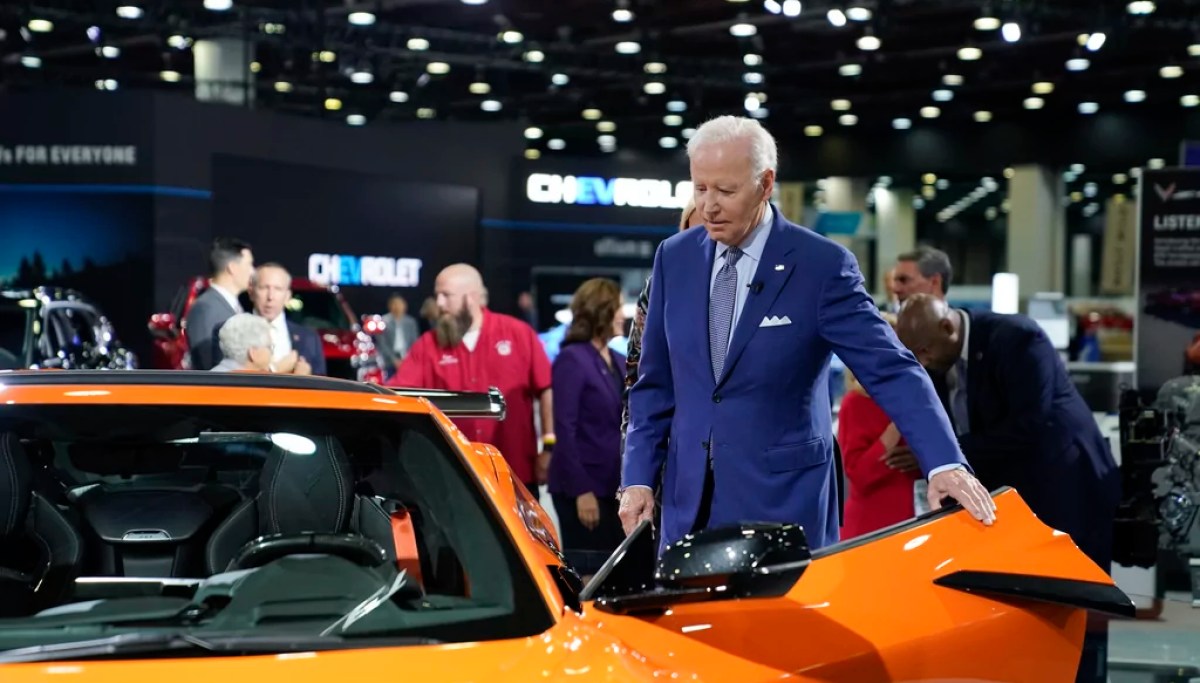 Biden administration proposes banning Chinese software in vehicles