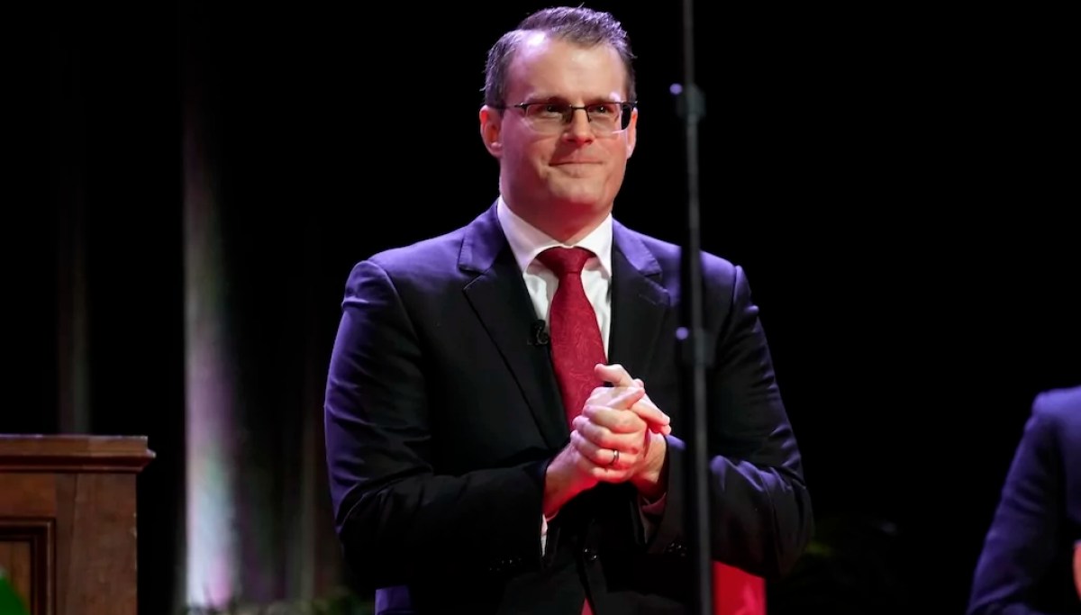 Iowa lieutenant governor resigns to become CEO of Iowa Bankers ...