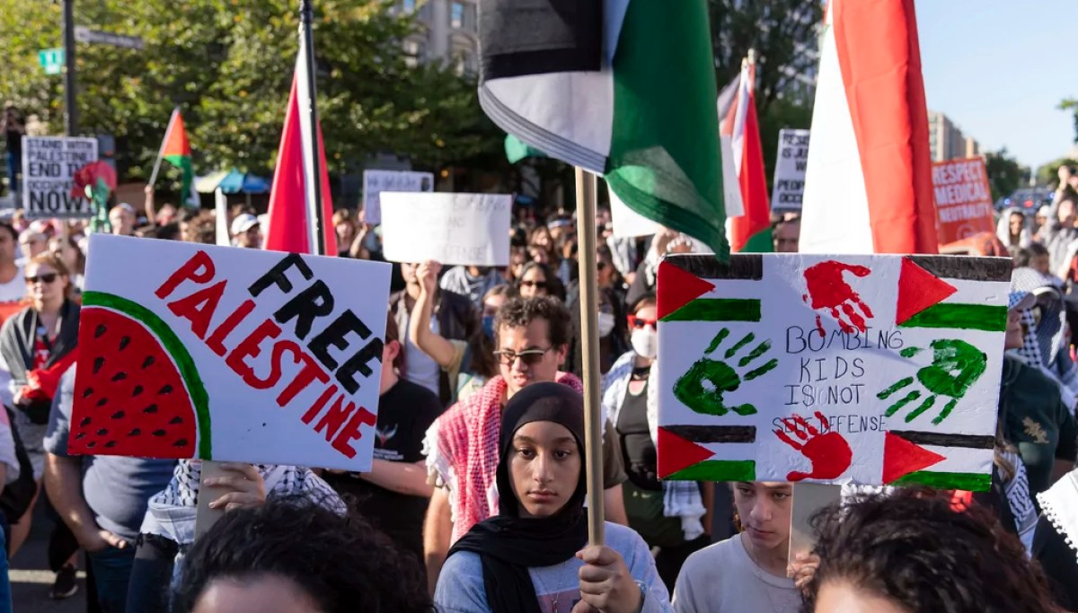 Jewish and anti-Israel students protest at Columbia on Oct. 7 anniversary