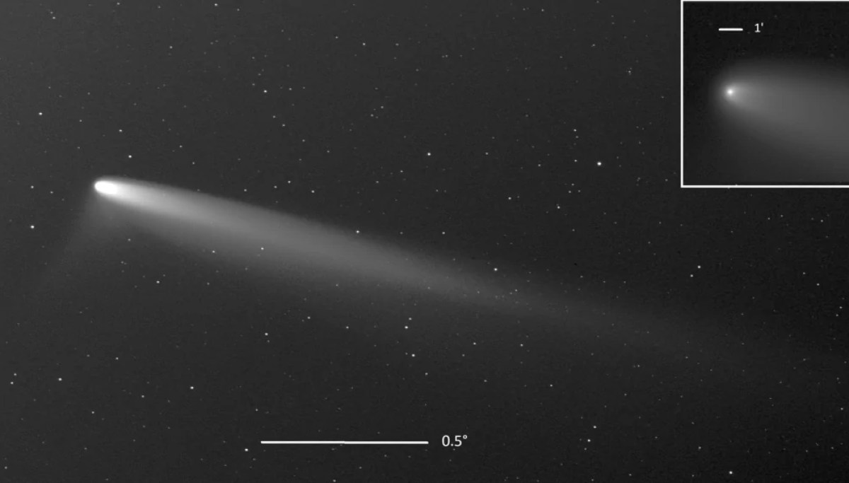 When and where to see the 'comet of the century' Saturday night