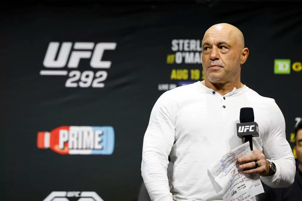 Joe Rogan reveals podcast interview with Harris could happen before ...