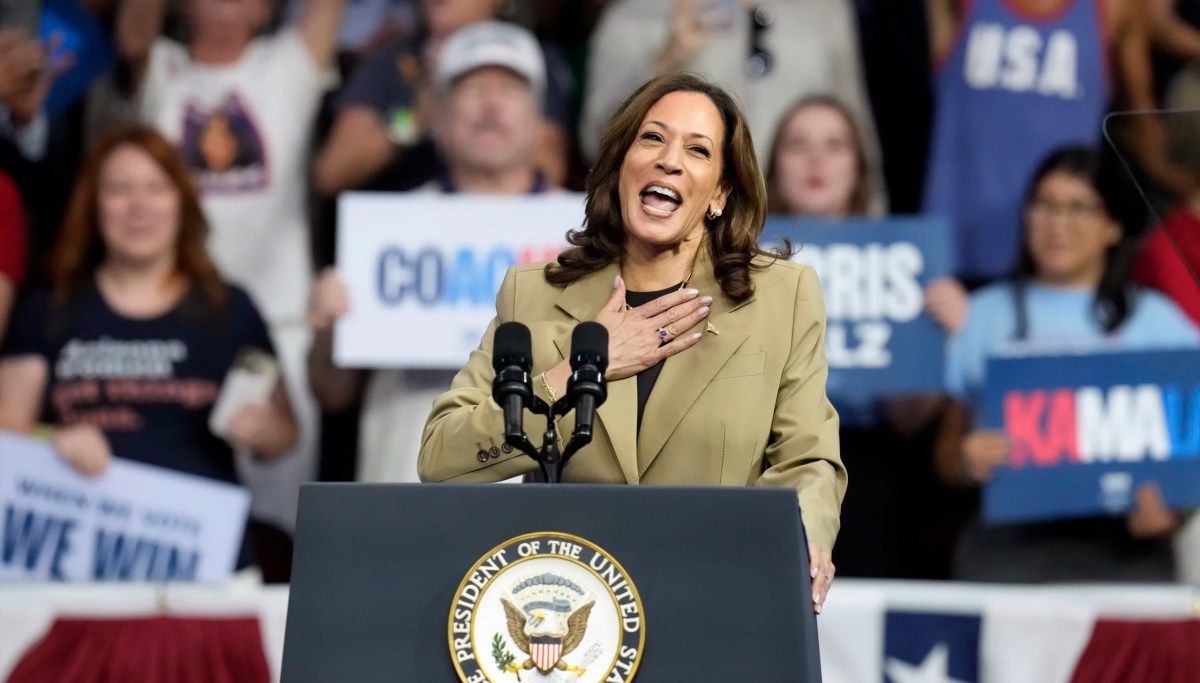 Harris heads back to Arizona facing a critical vulnerability: Latino men