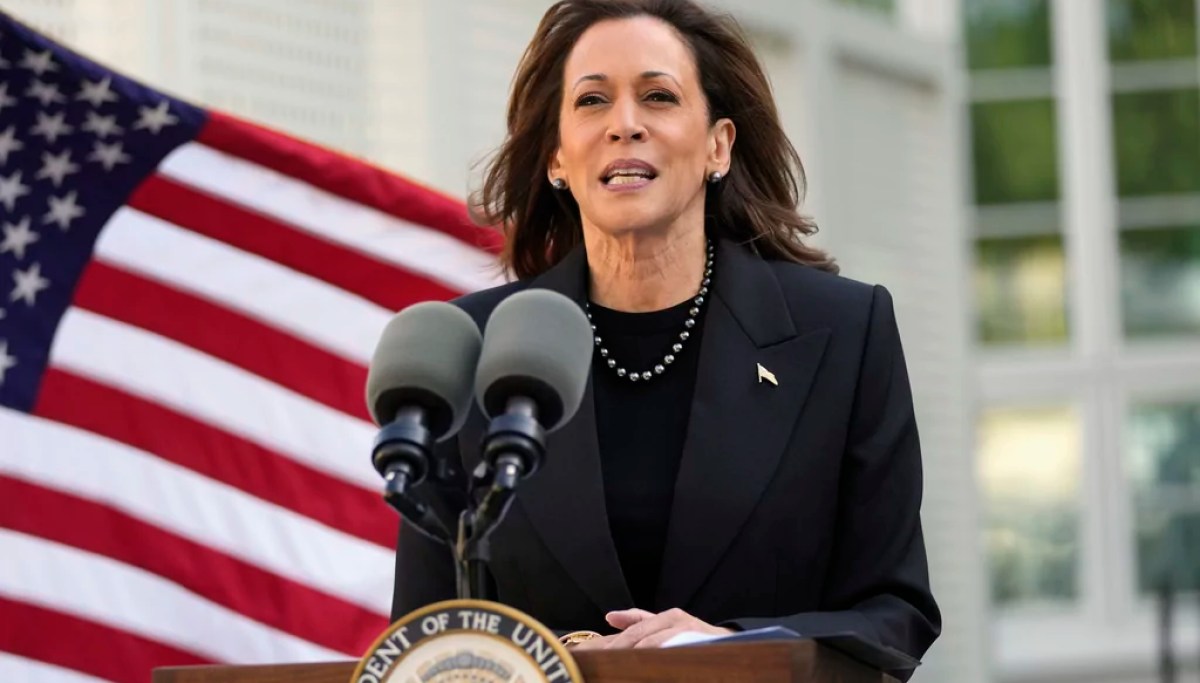 Harris talks ‘vibes,’ bashes Trump, and has a beer with Stephen Colbert