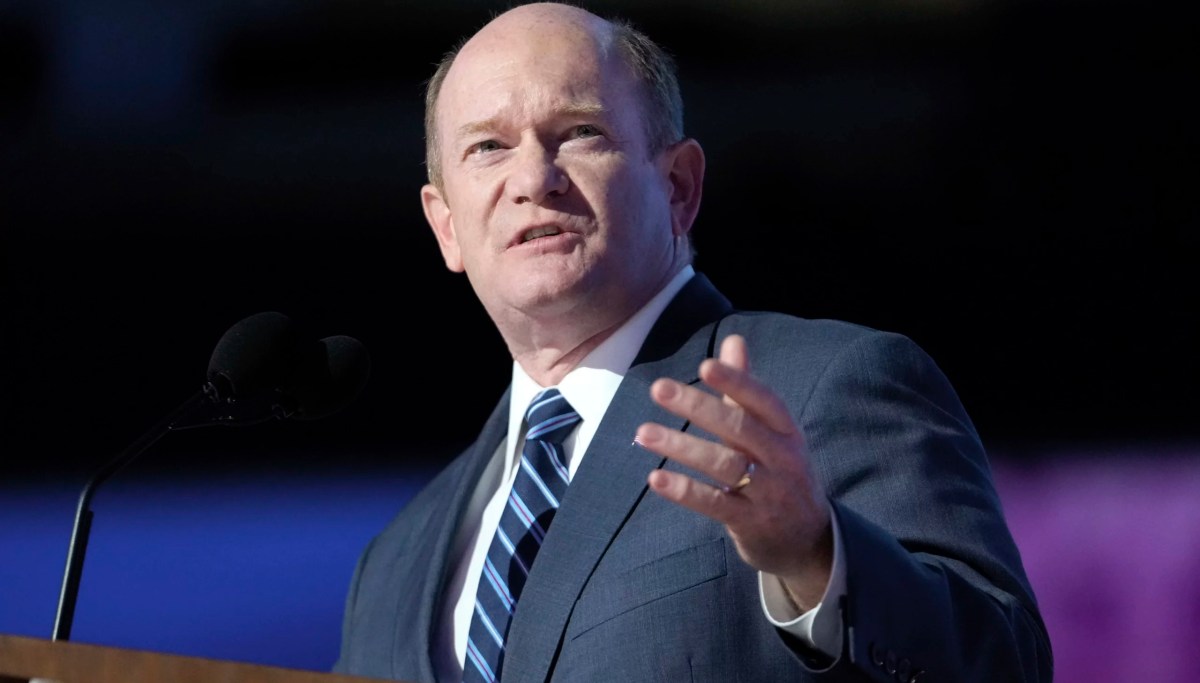 Chris Coons's Fox News interview gets testy over Trump tariffs and ...