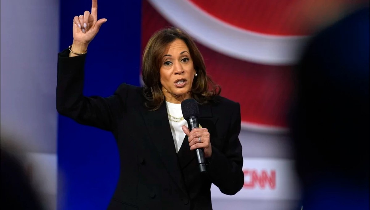 WATCH LIVE: Harris speaks at Janesville, Wisconsin rally