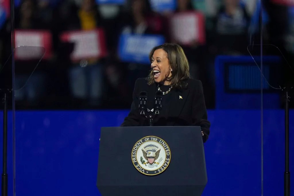 Harris brings back the ‘joy’ in her election eve Philadelphia speech ...