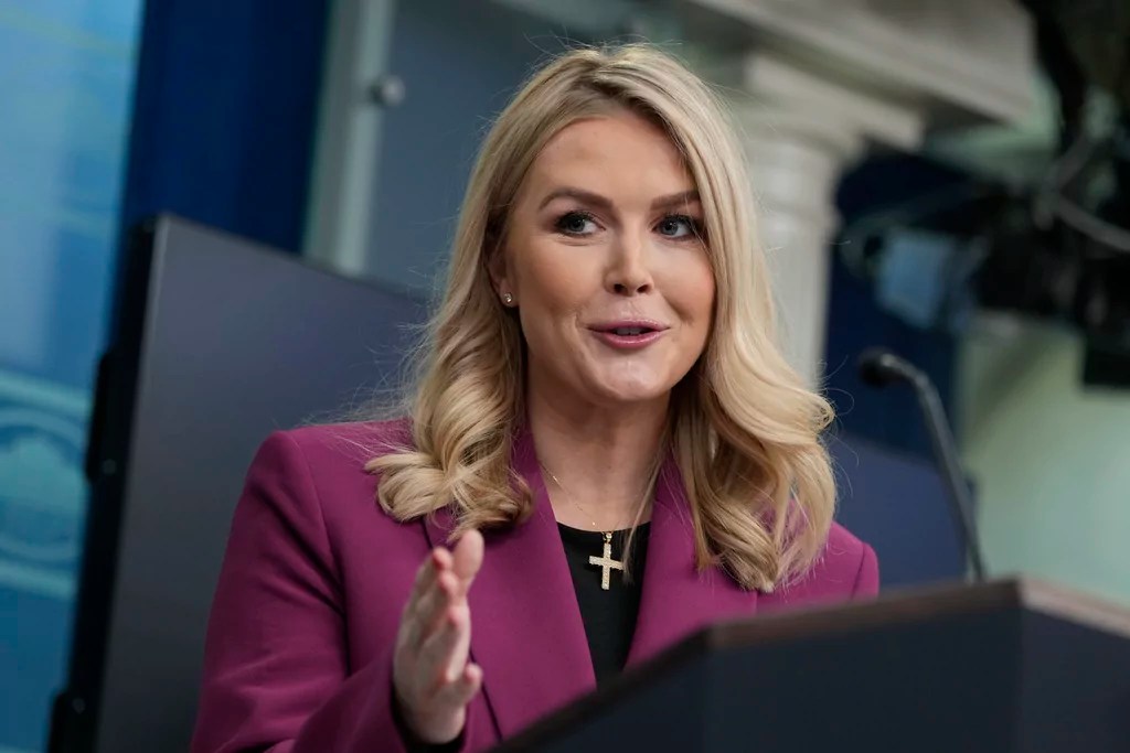 WATCH LIVE: Karoline Leavitt holds White House briefing after Texas ...