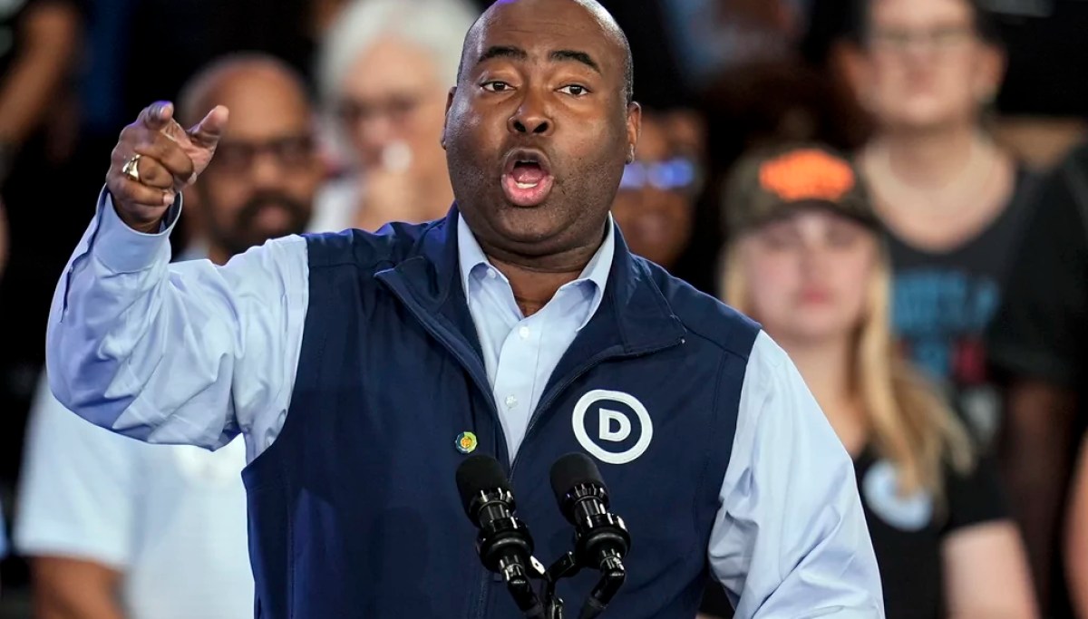 Ex-DNC Chairman Jaime Harrison becomes latest Democrat to embrace ...