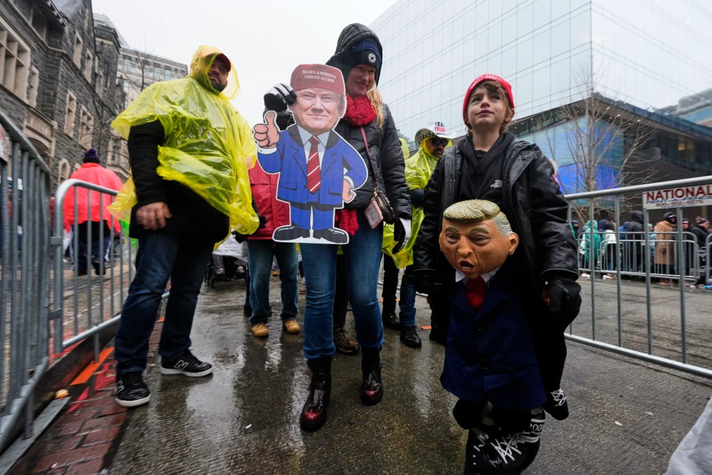 Trump supporters revel in president-elect's return to DC with ...