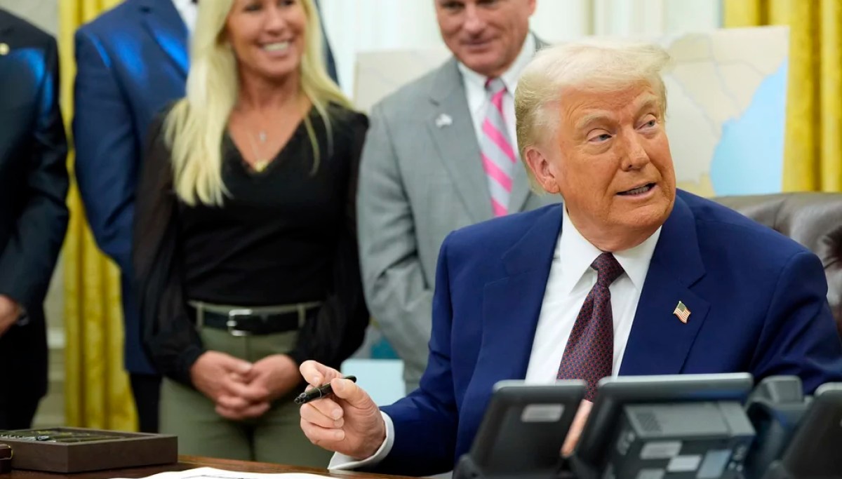 Trump signs off on DOGE audit of IRS