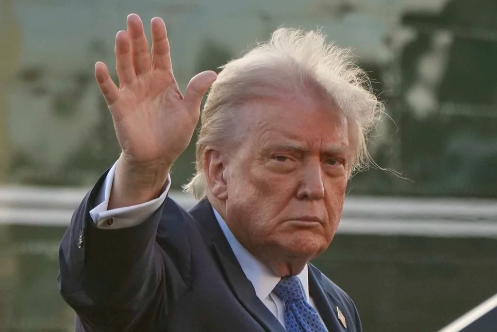 Trump overhauls probationary employee tenure process after federal ...